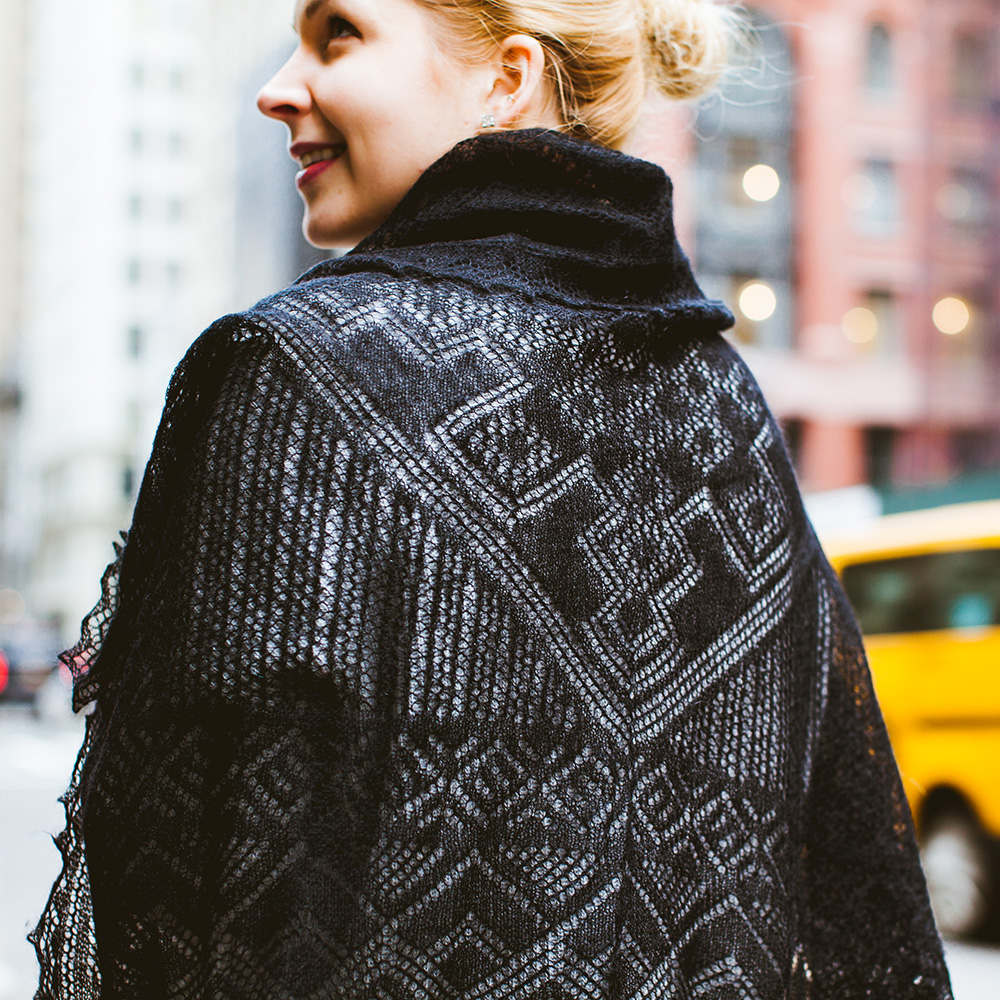 Laced Orenburg Goat Down Shawl (black) | Product sku Z-114774